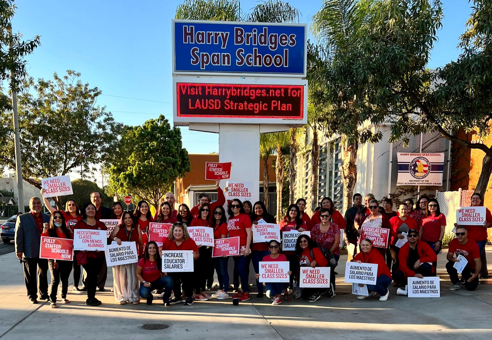 Picketing Educators Sweep Los Angeles - UTLA