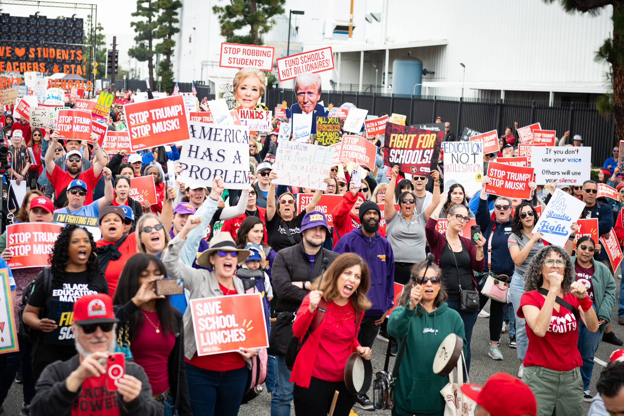 Thousands Rally at SpaceX to Stop Trump-Musk - UTLA